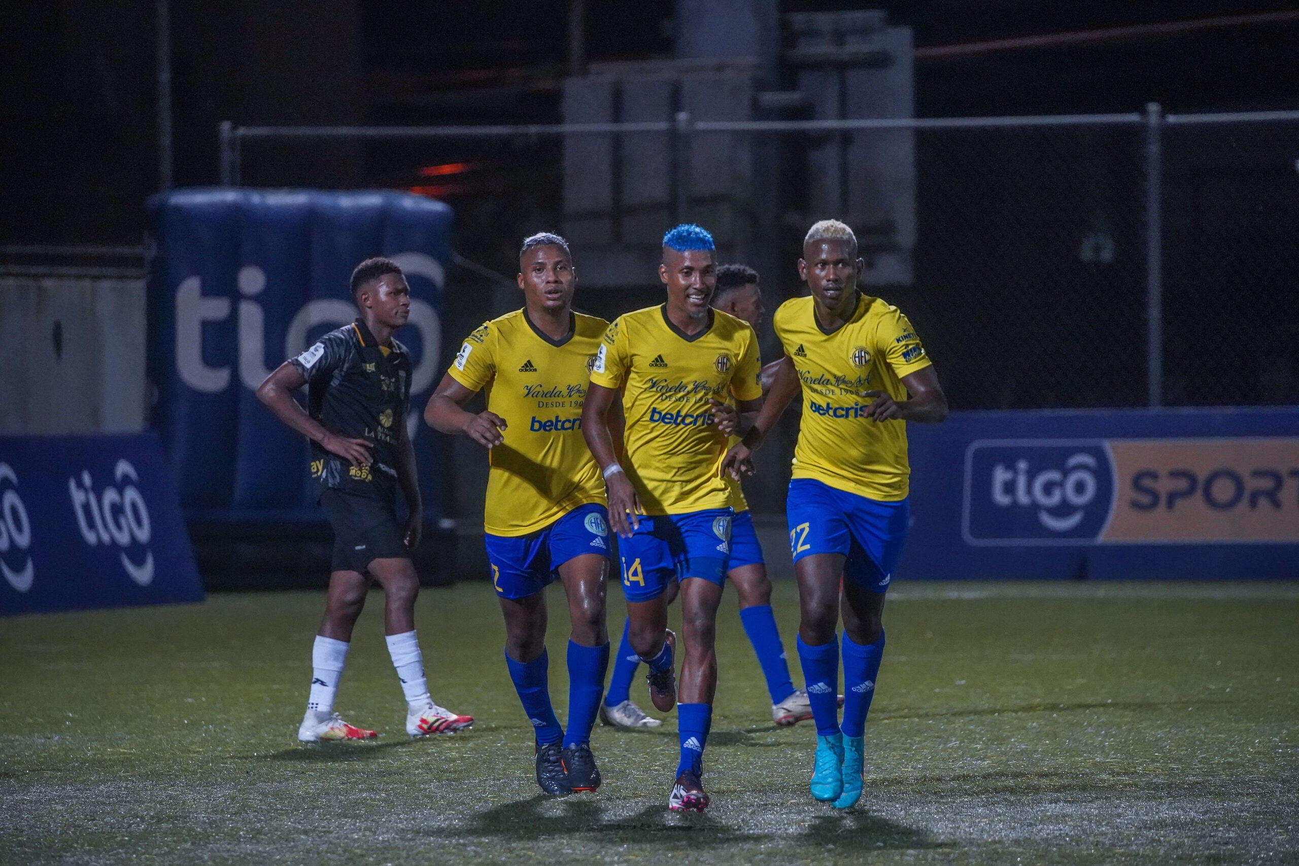 Fiesta de goles en Penonome; Herrera FC le pega al campeón - Liga ...