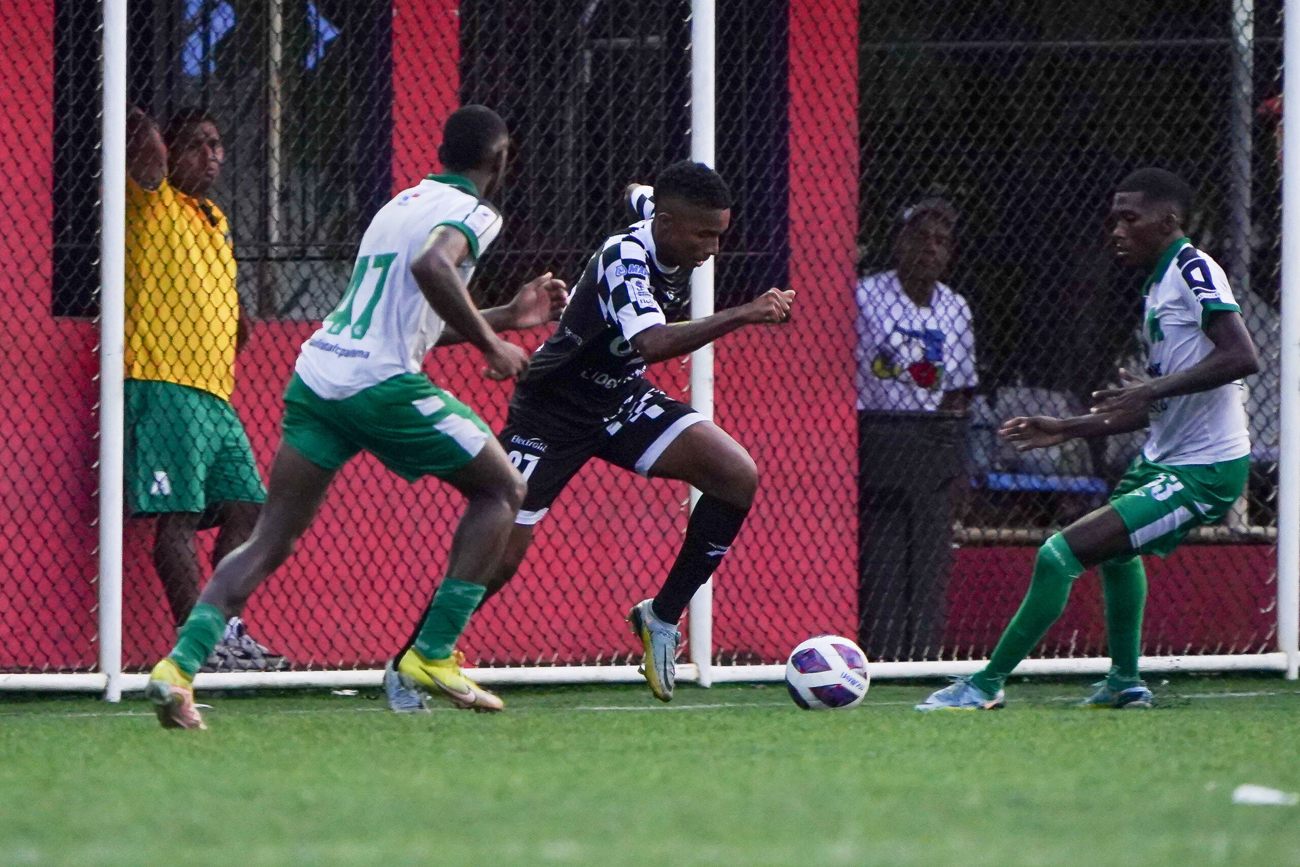 La última jornada de la Liga Prom definirá más clasificados - Liga ...